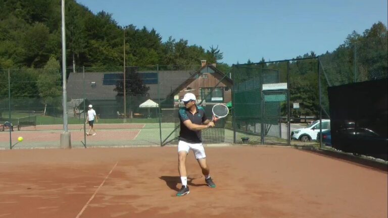 Tennis One-Handed Backhand Technique In 6 Steps | Feel Tennis