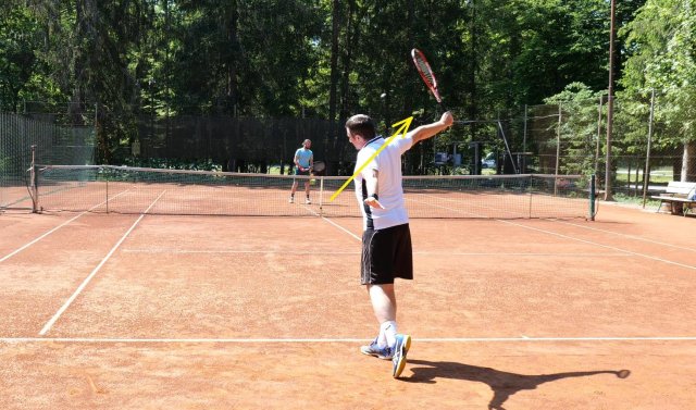 5 One-Handed Backhand Tips For Better Ball Control | Feel Tennis