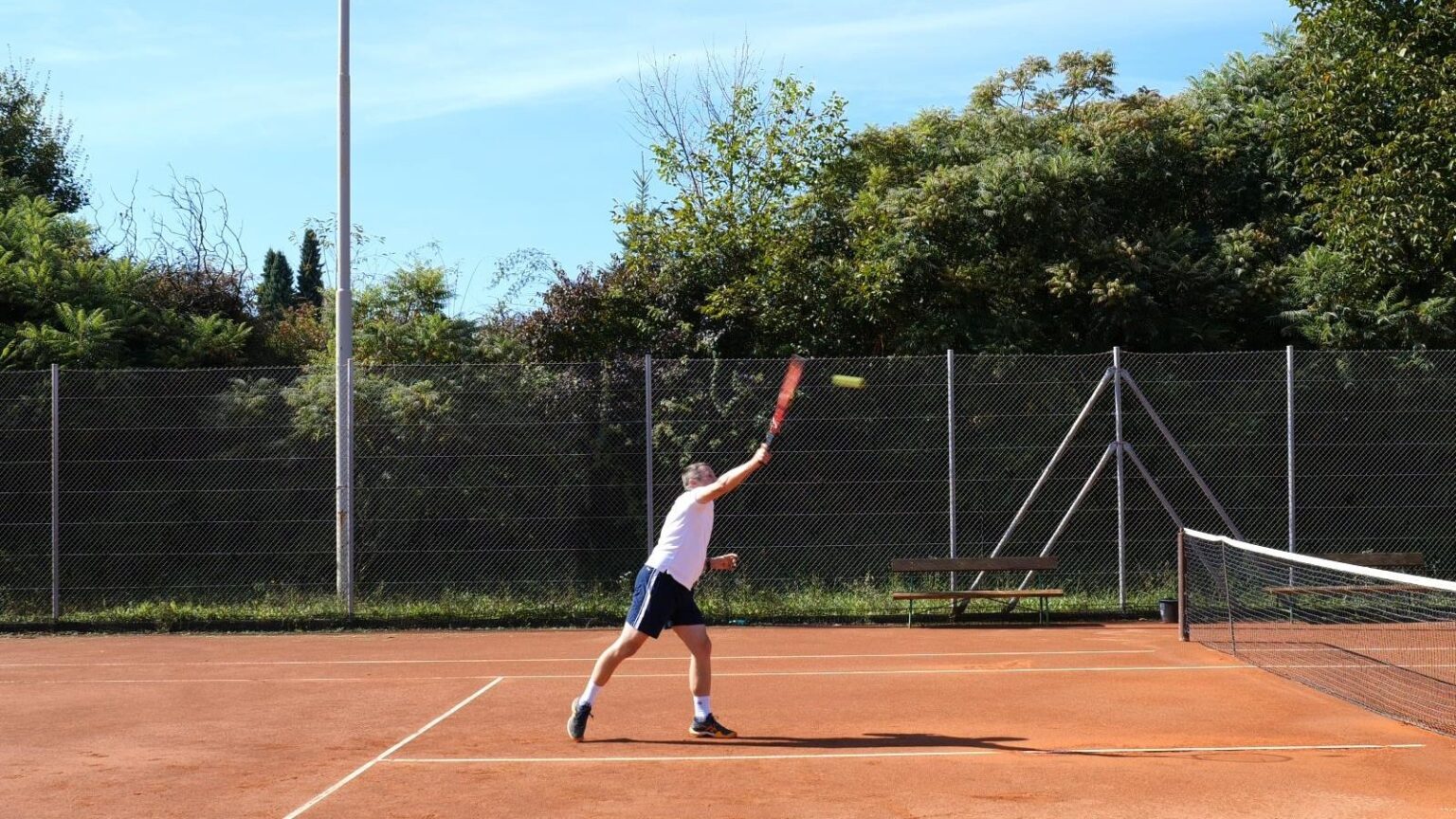 Tennis Backhand Volley Technique: A Simple 5-Step Guide | Feel Tennis