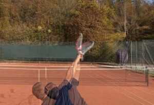 Tennis Slice Serve Technique Vs Flat And Topspin Serves | Feel Tennis